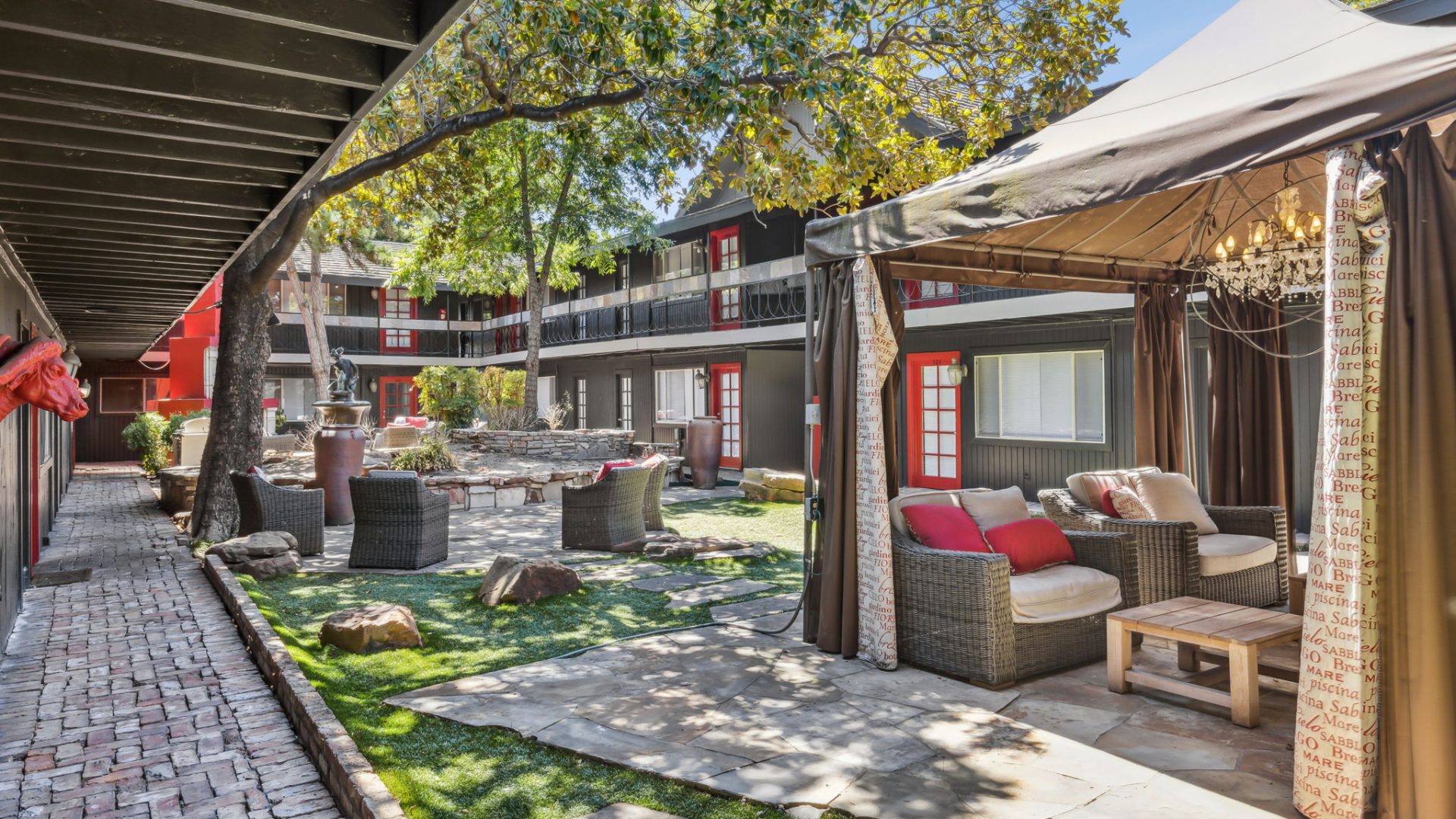 Avalon | East Dallas Collection