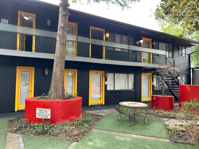 Raleigh | East Dallas Collection